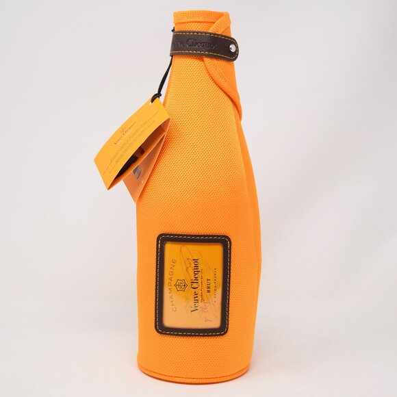 Veuve Clicquot | Dining | Veuve Clicquot Champagne Brut Ice Jacket ...